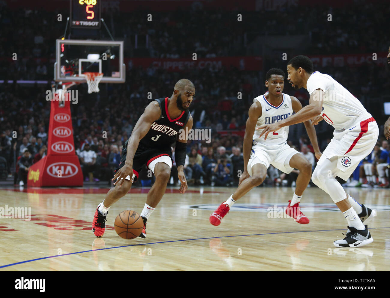 Wednesday april 3 hi-res stock photography and images - Alamy