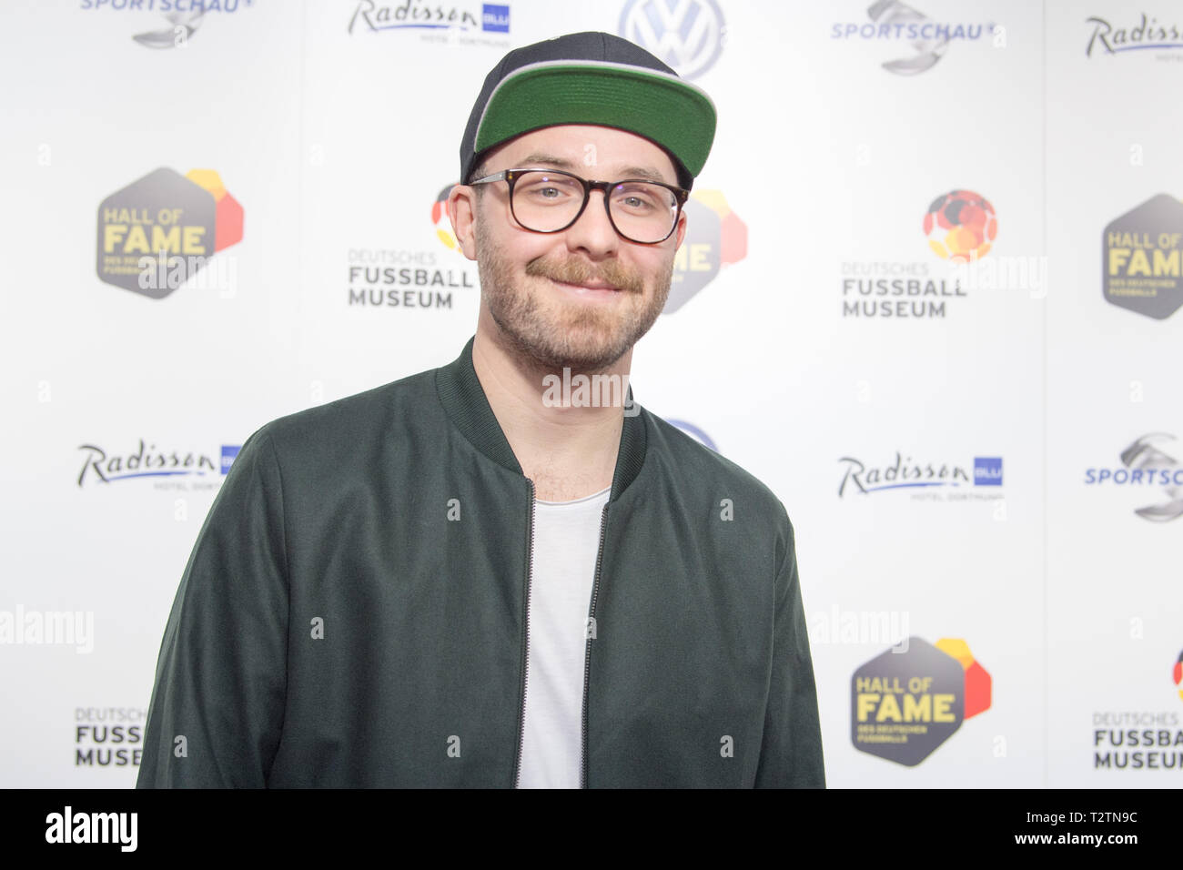 Mark FORSTER (musician, singer, Svssnger), bust portrait, red carpet ...