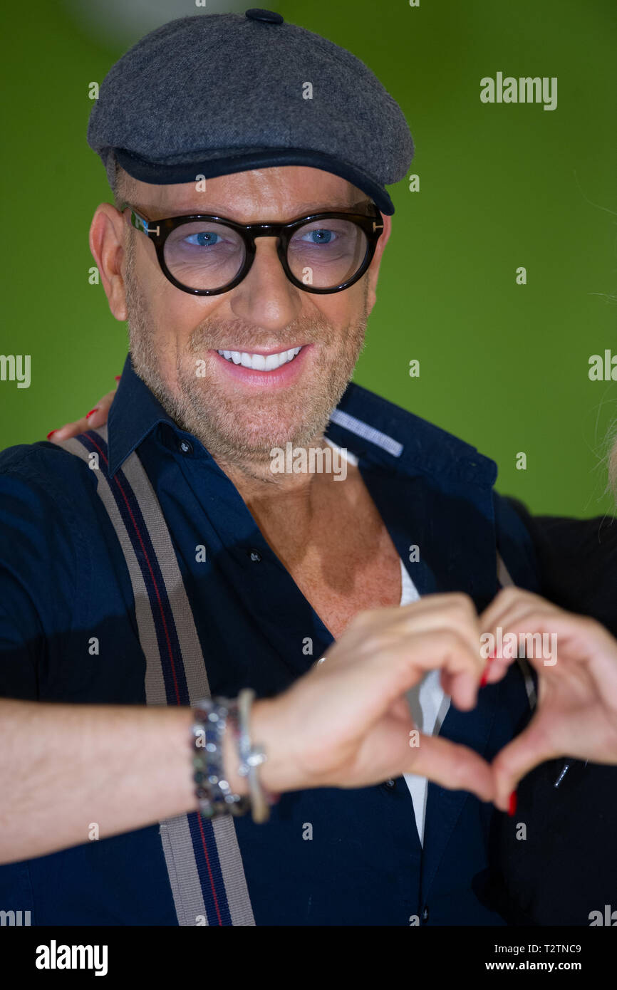 Designer Thomas RATH, training for the RTL television show "Let's Dance ...