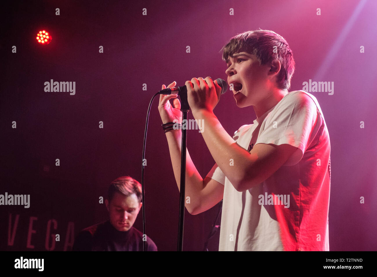 Chris burton singer hi-res stock photography and images - Alamy