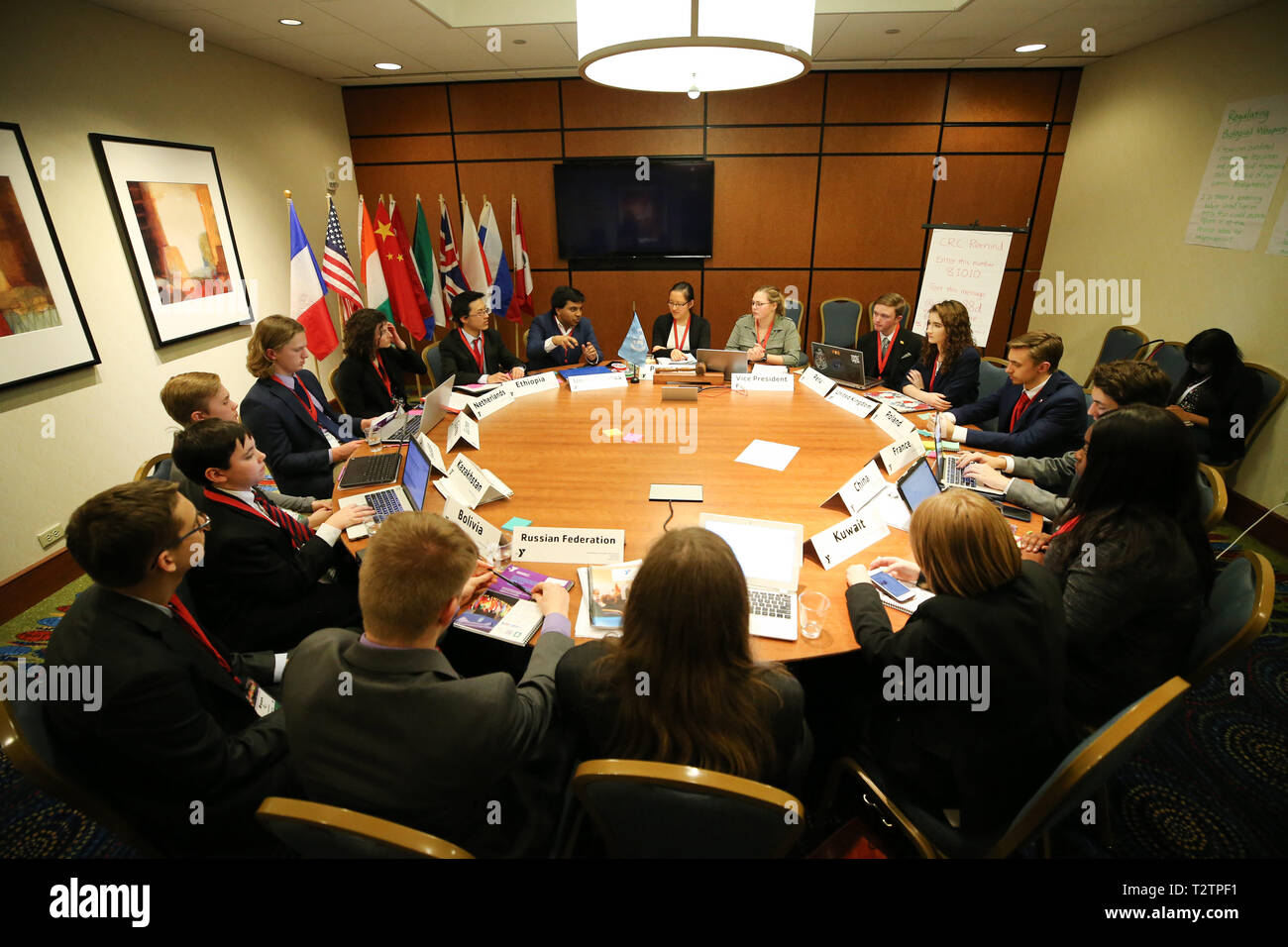 Minneapolis, Minn, USA. 28th Mar, 2019. United States - Students on the ...