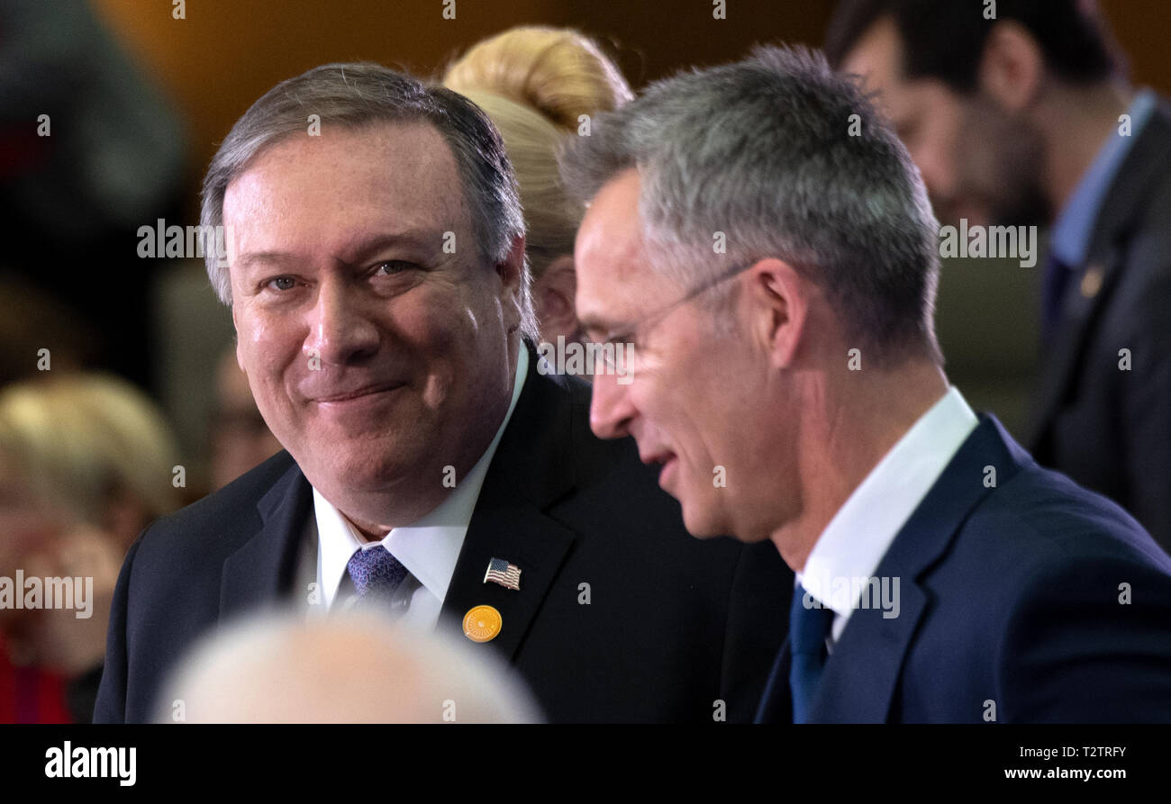 Washington, USA. 04th Apr, 2019. Mike Pompeo (l), US Secretary of State ...