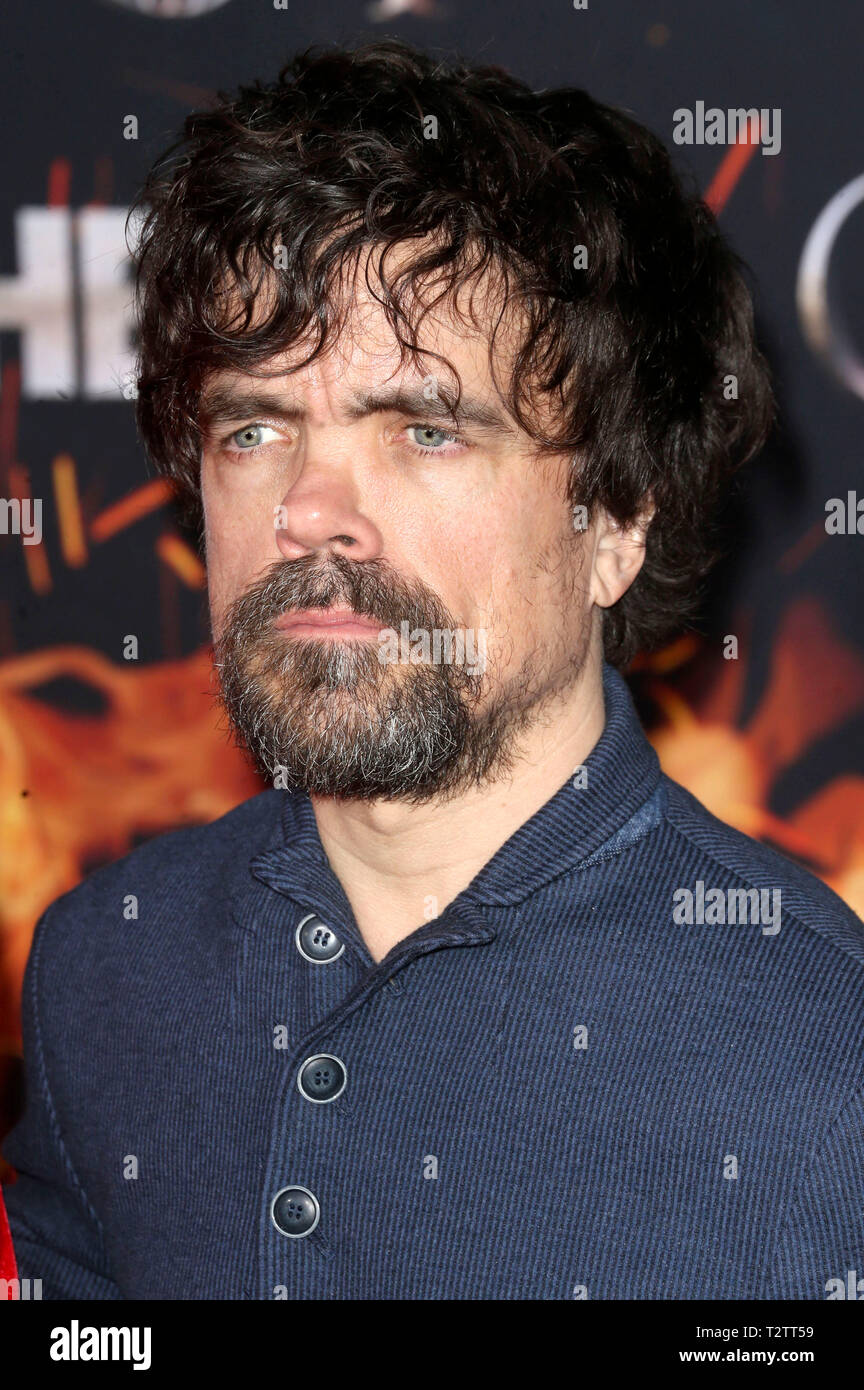 Peter Dinklage attending the world premiere of the Final Season from ...