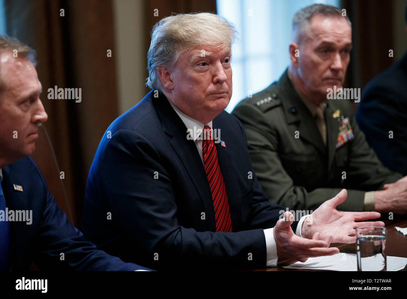 General dunford hi-res stock photography and images - Alamy