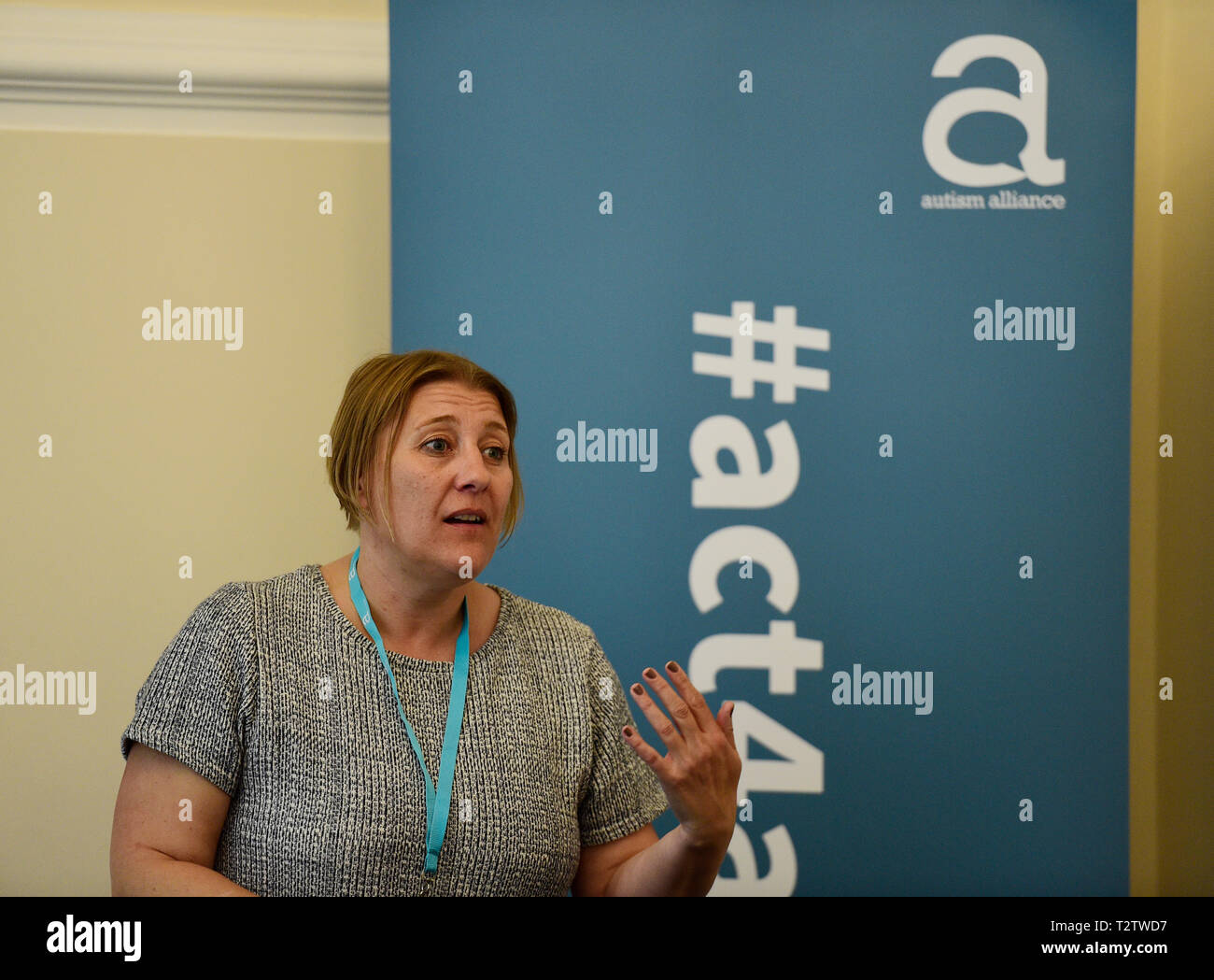 Autism children meet hi-res stock photography and images - Alamy