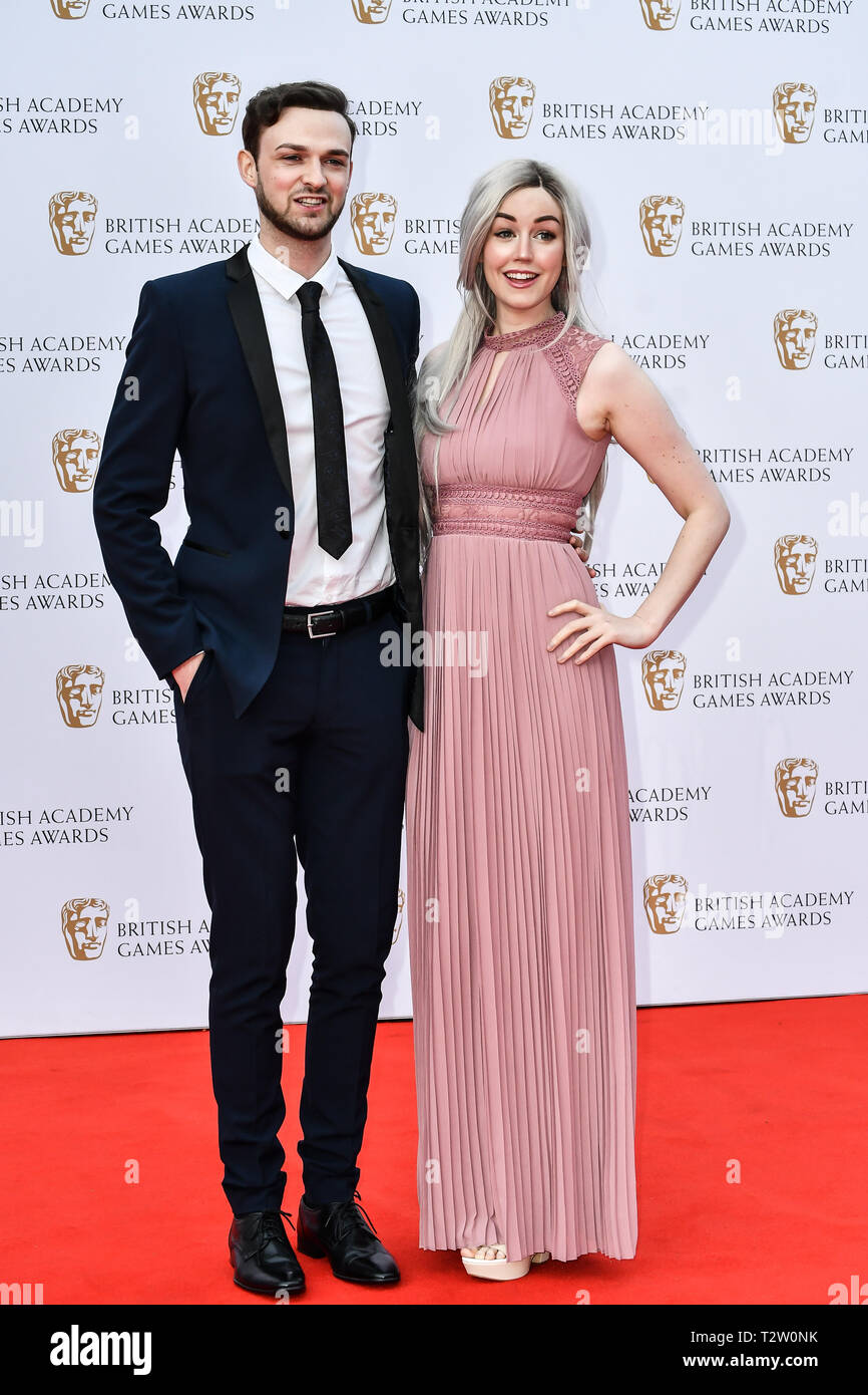 Ali a and claire hi-res stock photography and images - Alamy