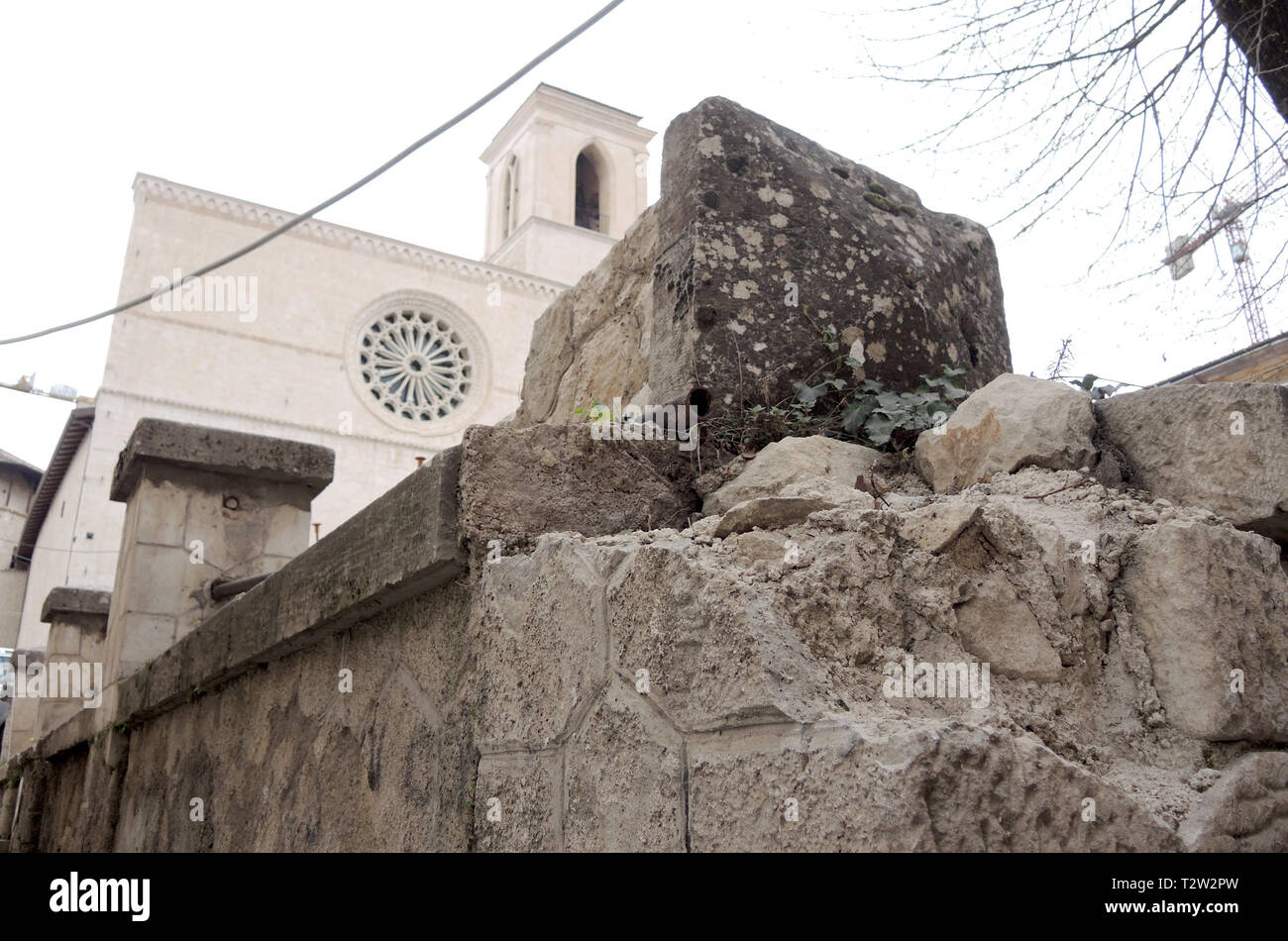 L'aquila earthquake 2009 damage hi-res stock photography and images - Alamy