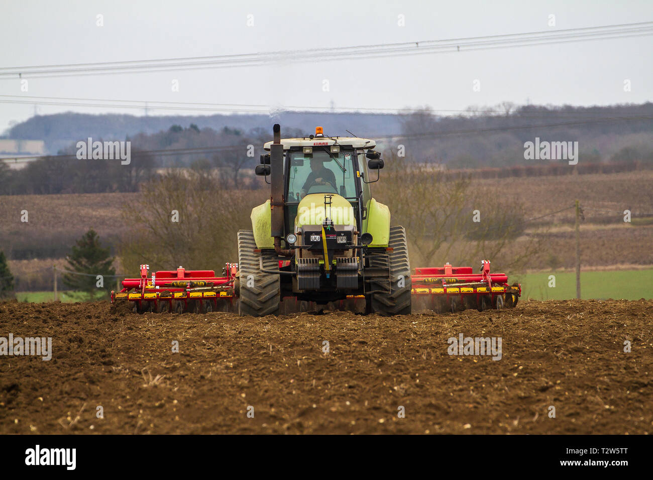 Tractor working field hi-res stock photography and images - Alamy