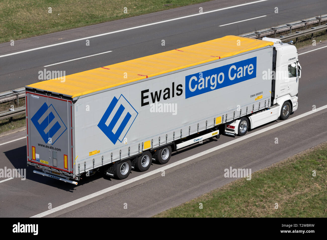 Ewals truck on German motorway Stock Photo - Alamy