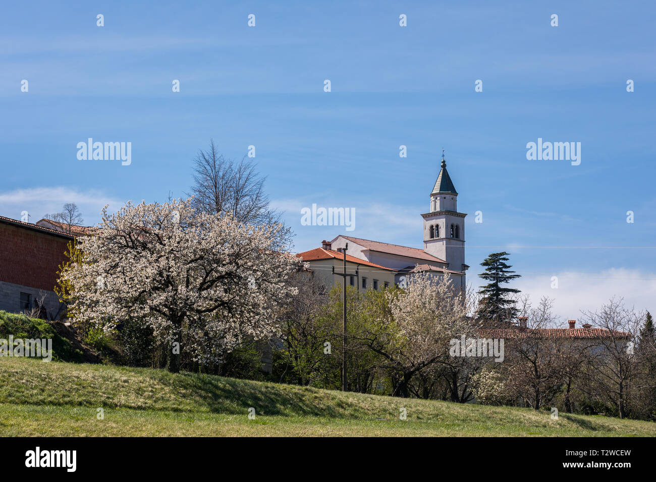 Vipavski Kriz, a medieval village in Vipava Valley, Slovenia Stock ...