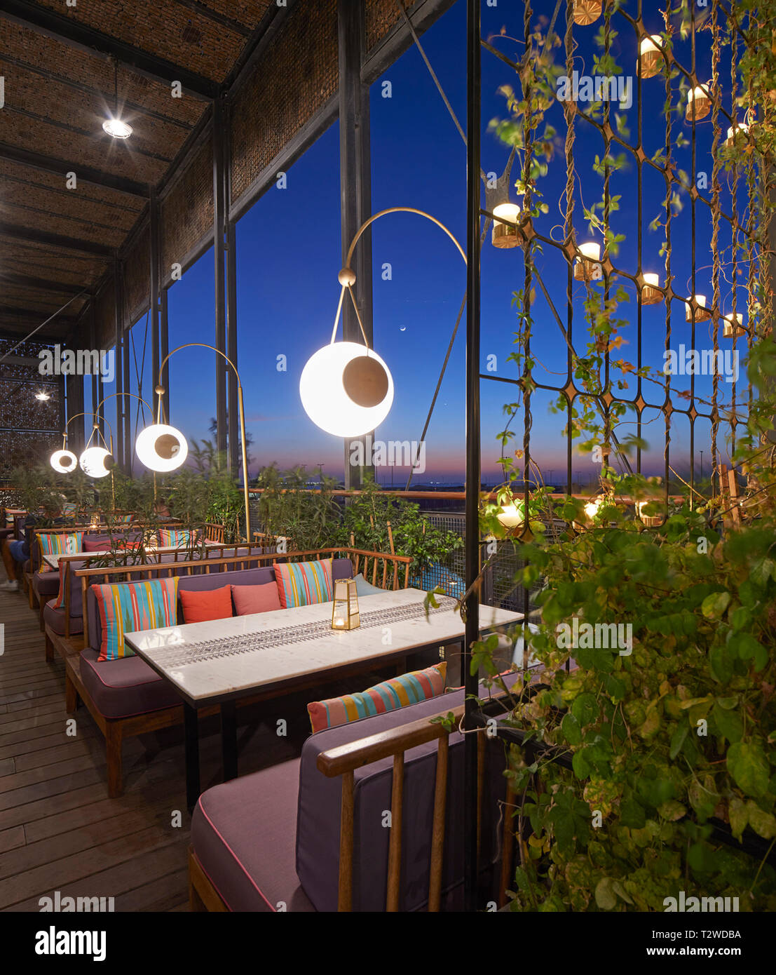 Arab balcony hi-res stock photography and images - Alamy