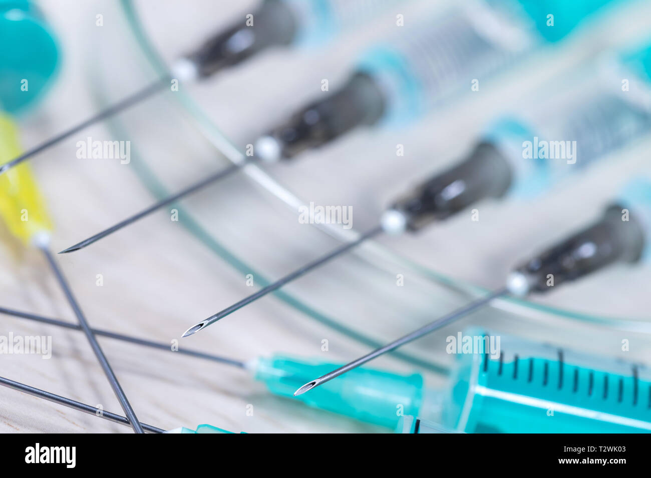 Medical syringes hi-res stock photography and images - Alamy