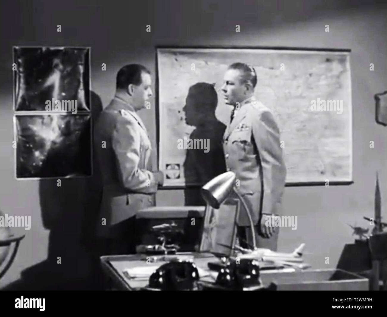 Soldier plan film historical hi-res stock photography and images - Alamy