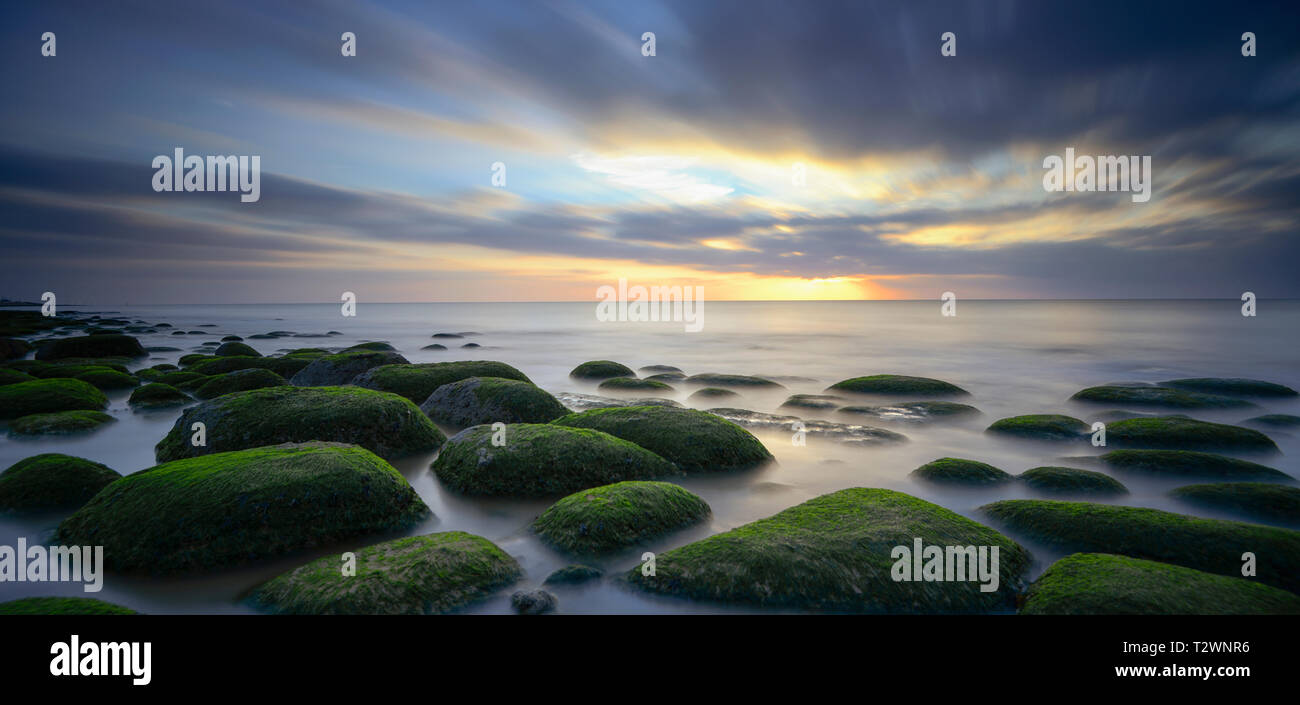 Hunstanton rocks hi-res stock photography and images - Alamy