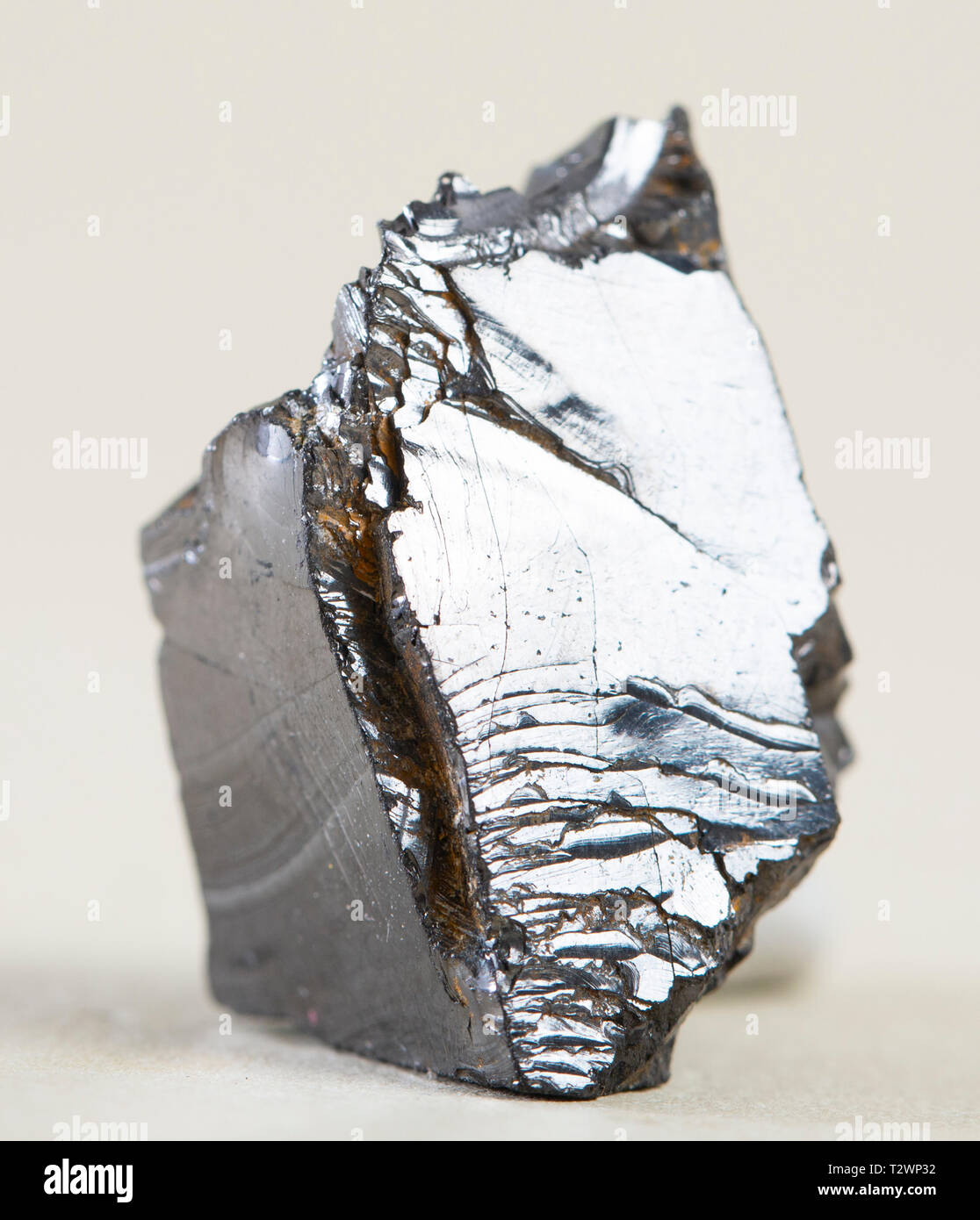 Quartz with sulphur hi-res stock photography and images - Alamy