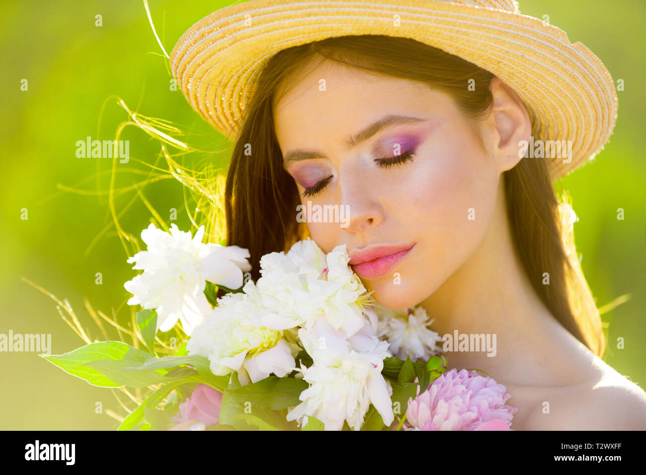 Spring woman. Summer fashion. Springtime and vacation. Natural beauty ...