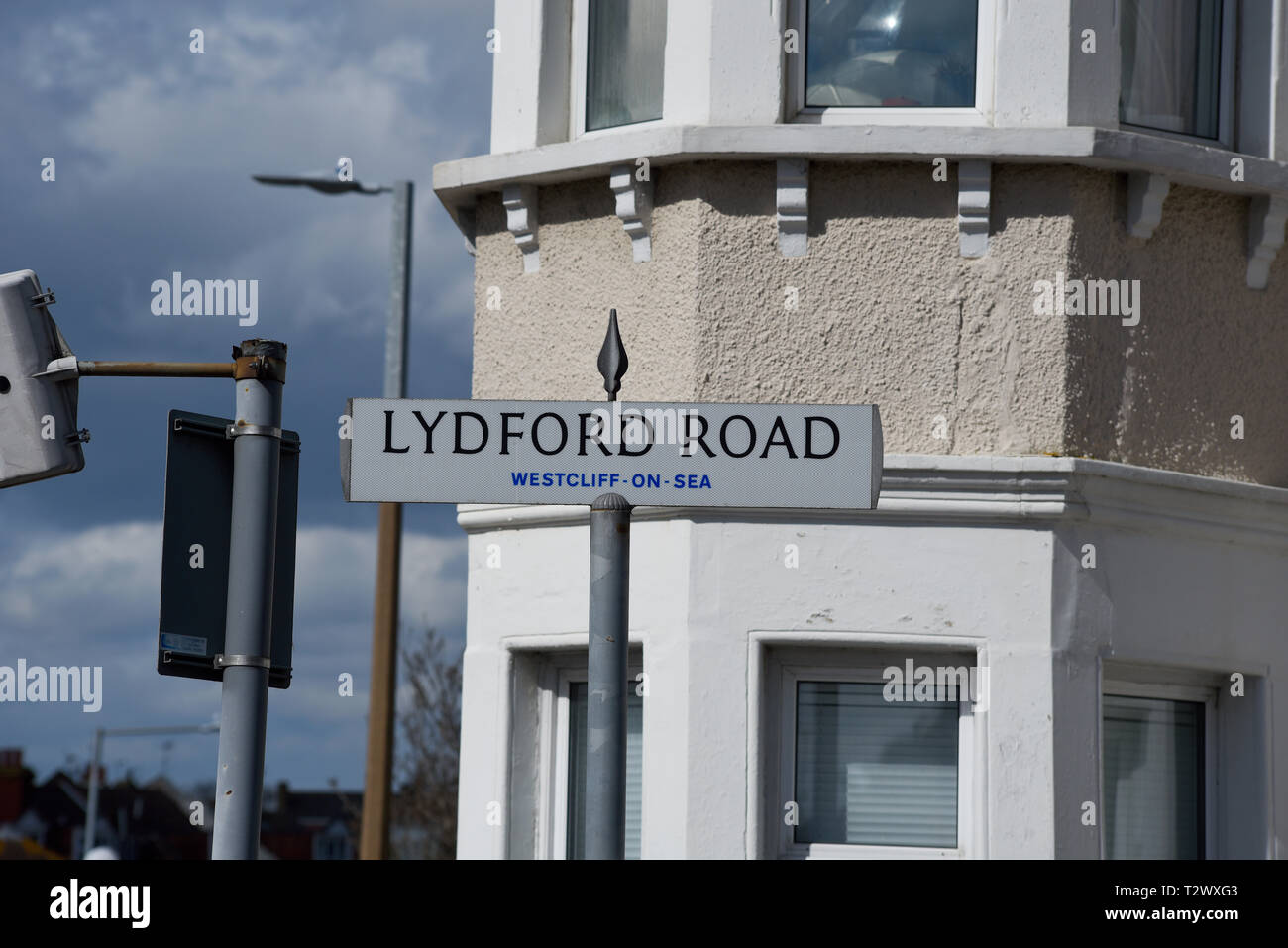 Southend road sign hi-res stock photography and images - Alamy