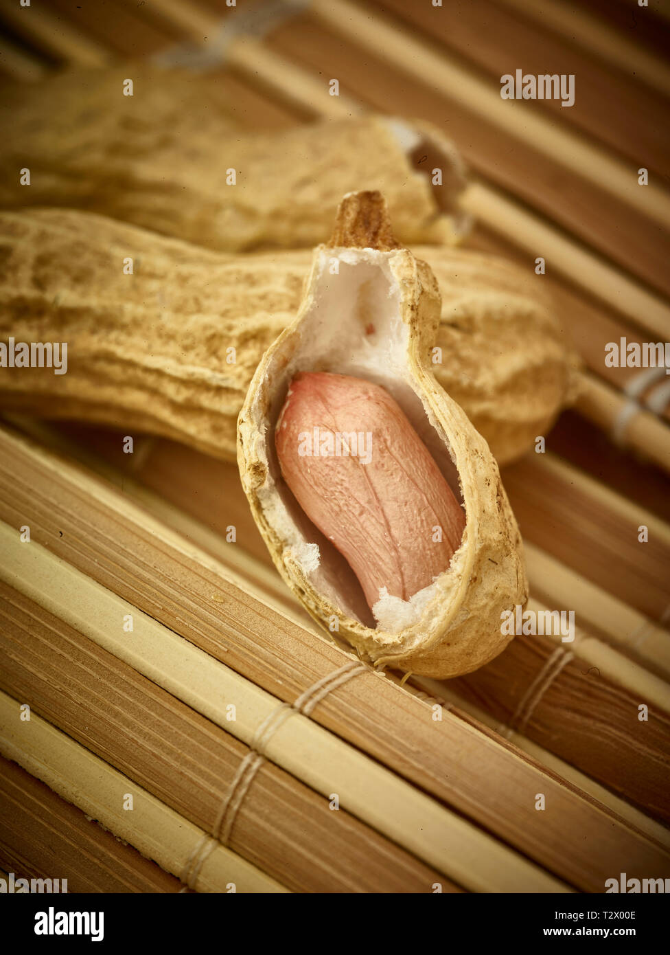 Peanuts food still-life Stock Photo - Alamy
