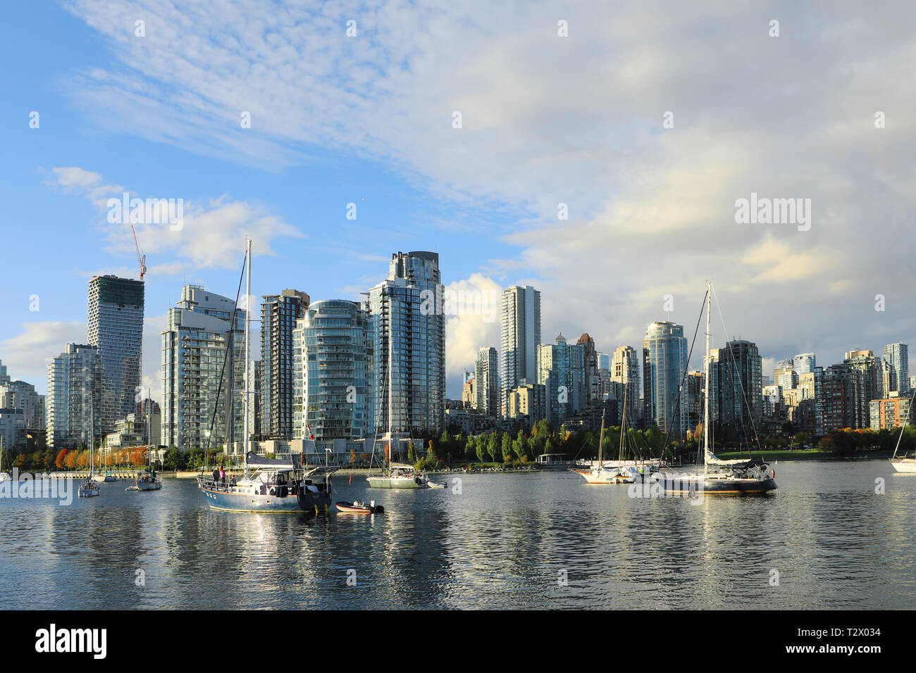 Canada Skyline High Resolution Stock Photography and Images - Alamy