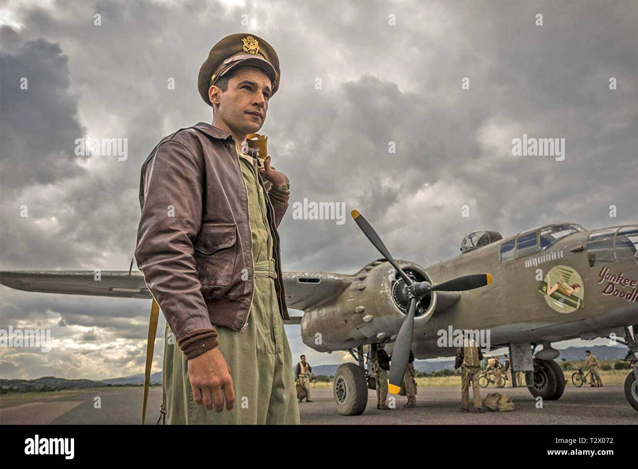 CATCH-22 Paramount Television TV mini series with Christopher Abbott ...