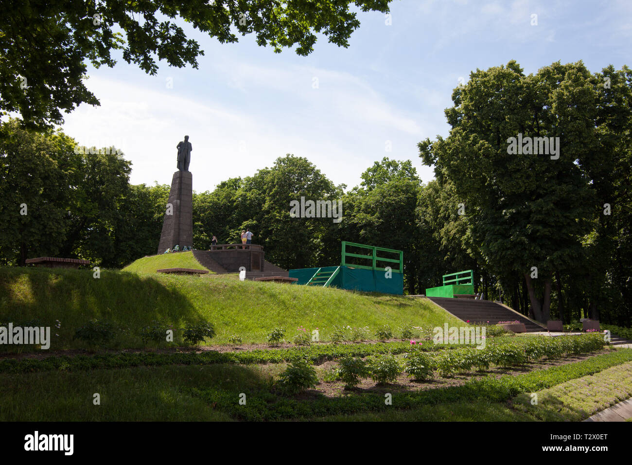 KANIV - CHERKASSY - UKRAINE, MAY 31, 2009: Monument to Taras Shevchenko ...
