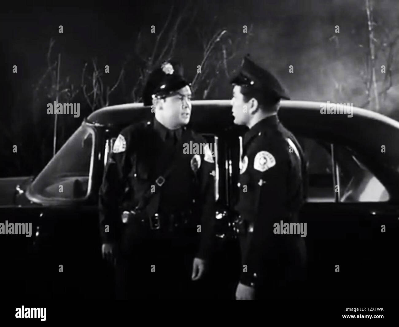 American policeman 1950s hi-res stock photography and images - Alamy