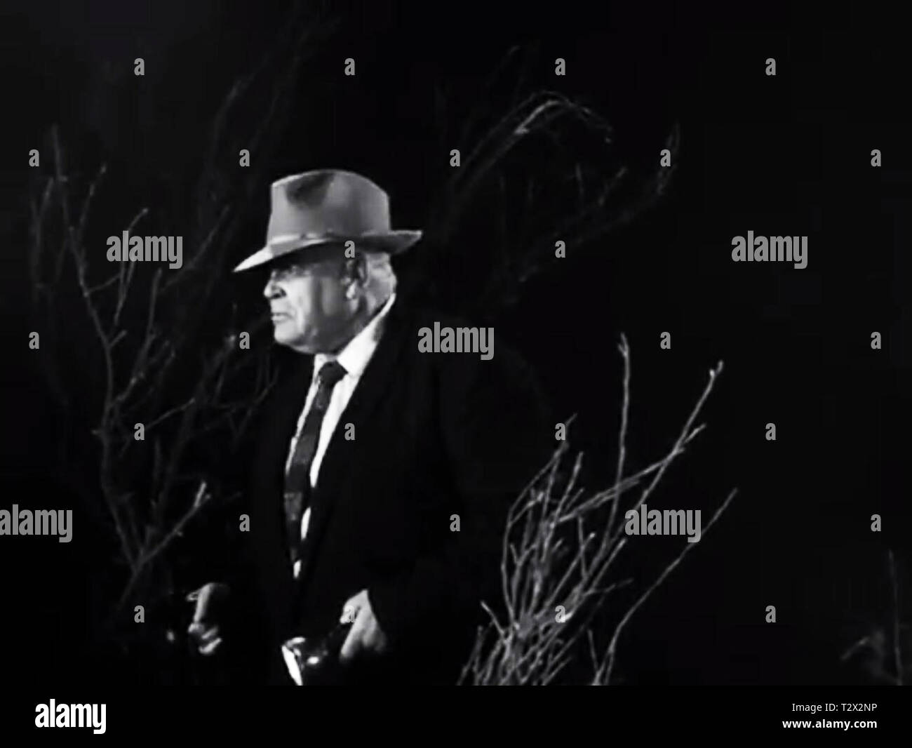 Tor Johnson in Plan 9 from Outer Space by Ed Wood Stock Photo - Alamy