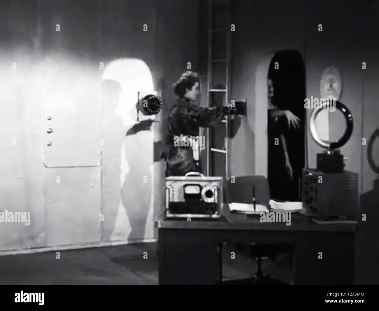 Screenshot of the Aliens from Plan 9 From outer Space Stock Photo - Alamy