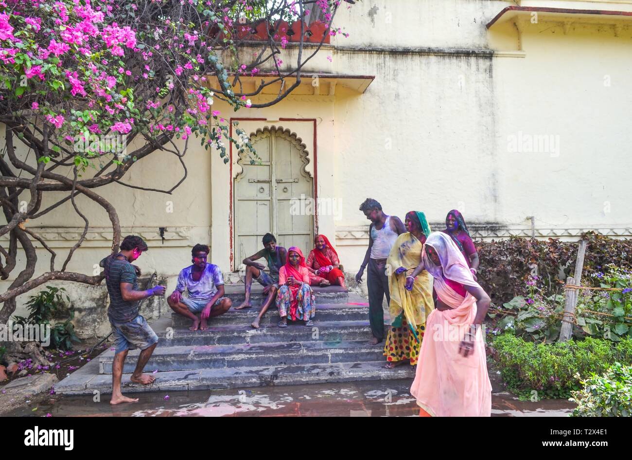 People playing festival of colours-Holi in Saheliyon ki bari-Rajasthan ...