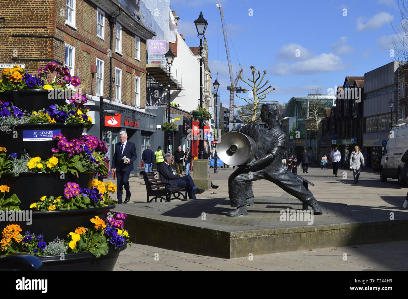 Lino men sculpture hi-res stock photography and images - Alamy