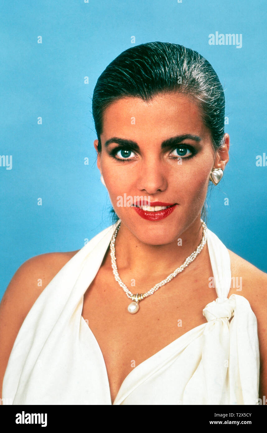Birgit Schrowange, deutsche Fernsehmoderatorin, ca. 1990. German TV ...