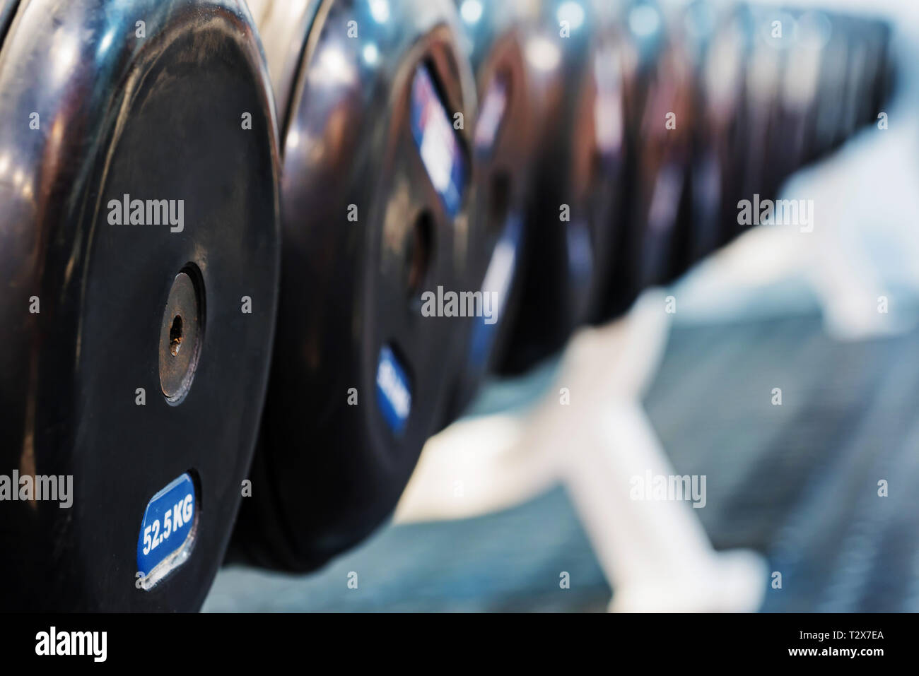 Modern white black heavy lift hi-res stock photography and images - Alamy