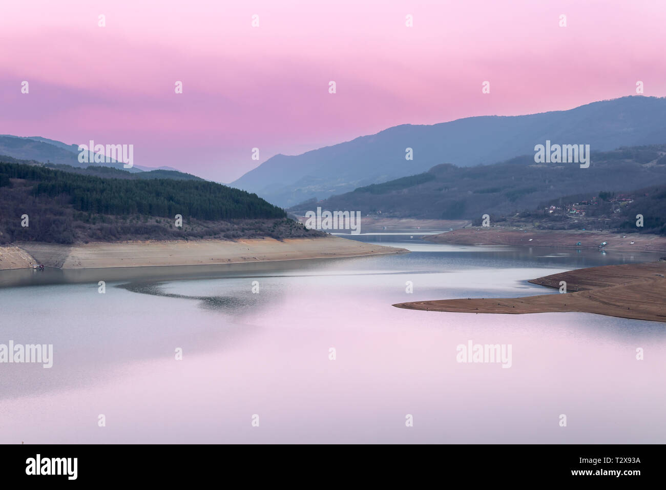 Shiny lake hi-res stock photography and images - Alamy