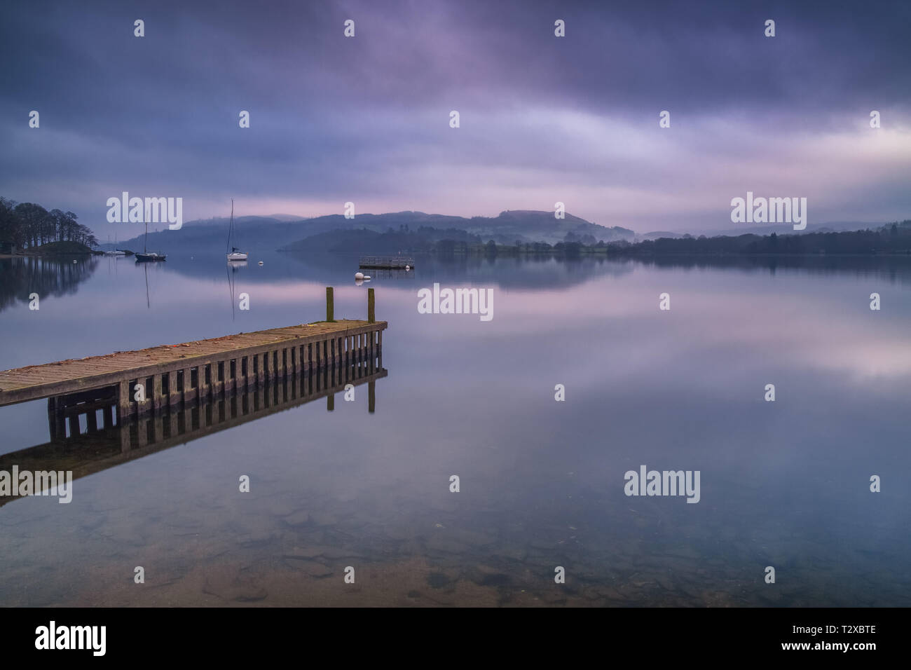 220 feet hi-res stock photography and images - Alamy