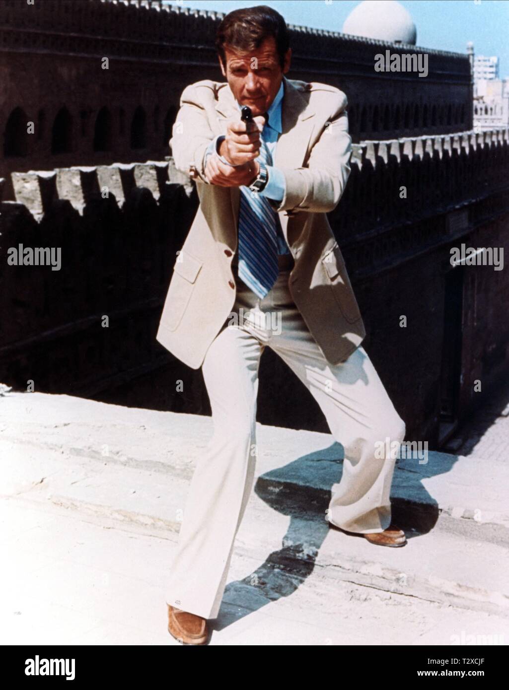 The Spy Who Loved Me Roger Moore High Resolution Stock Photography and Images - Alamy