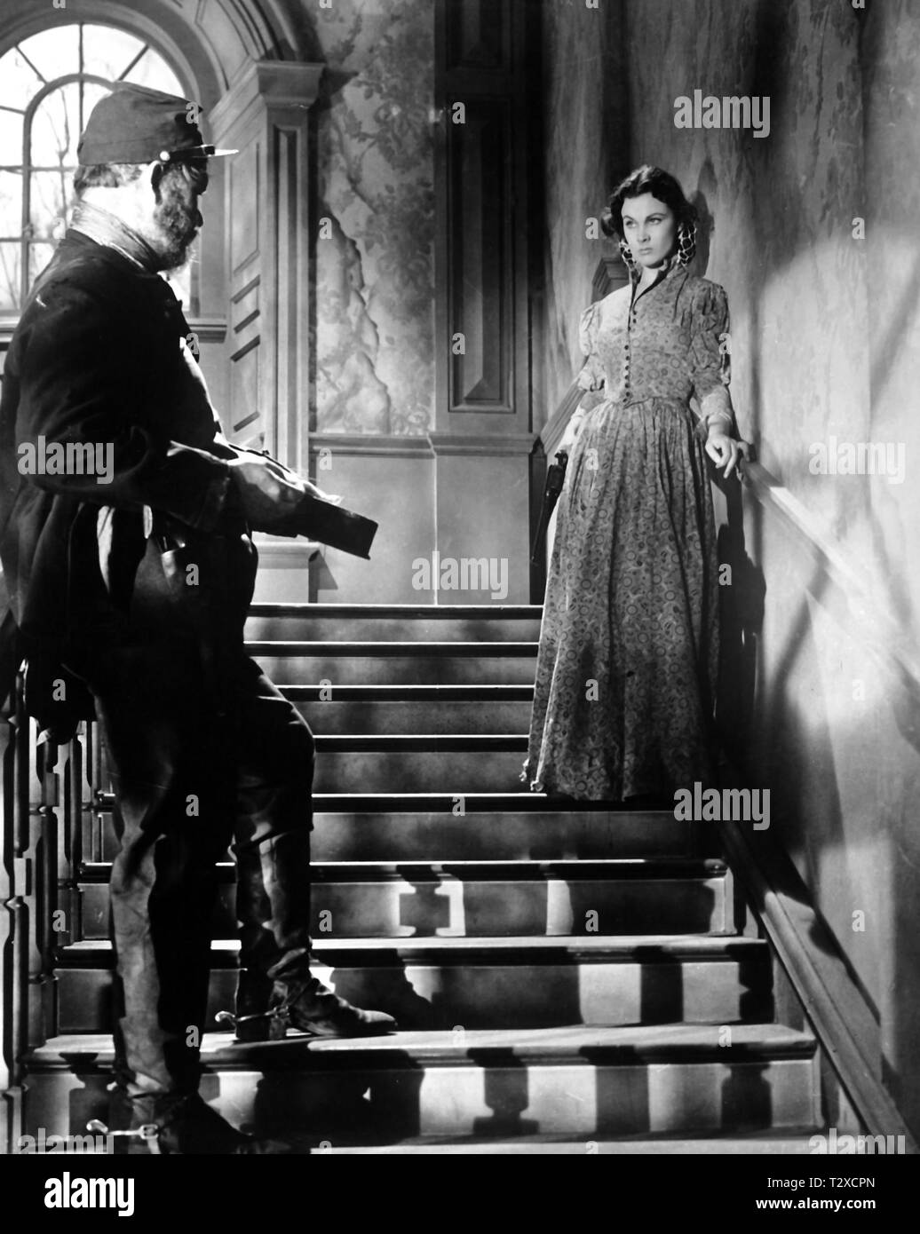 Gone with the wind scarlett Black and White Stock Photos & Images - Alamy