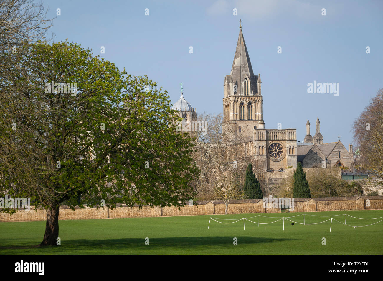 Christ church cathedral oxford hi-res stock photography and images - Alamy
