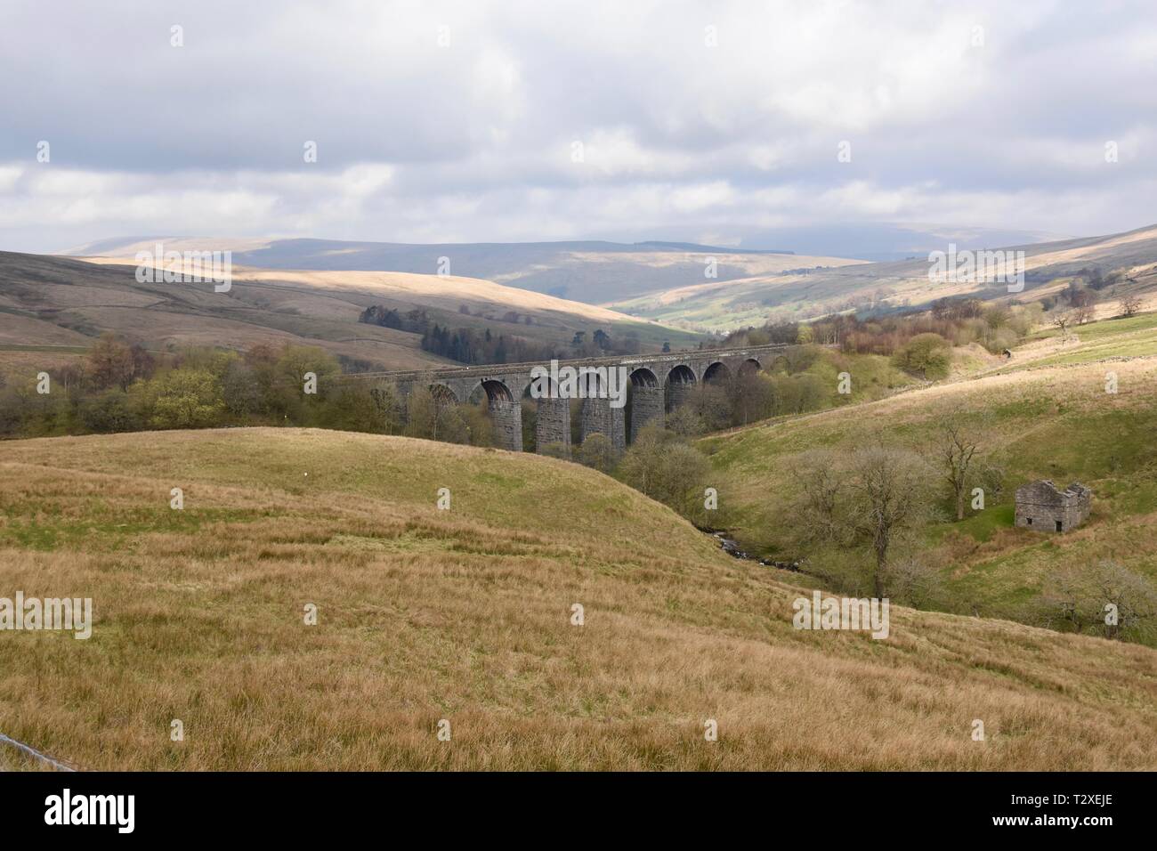 Ribble valley viaduct hi-res stock photography and images - Alamy