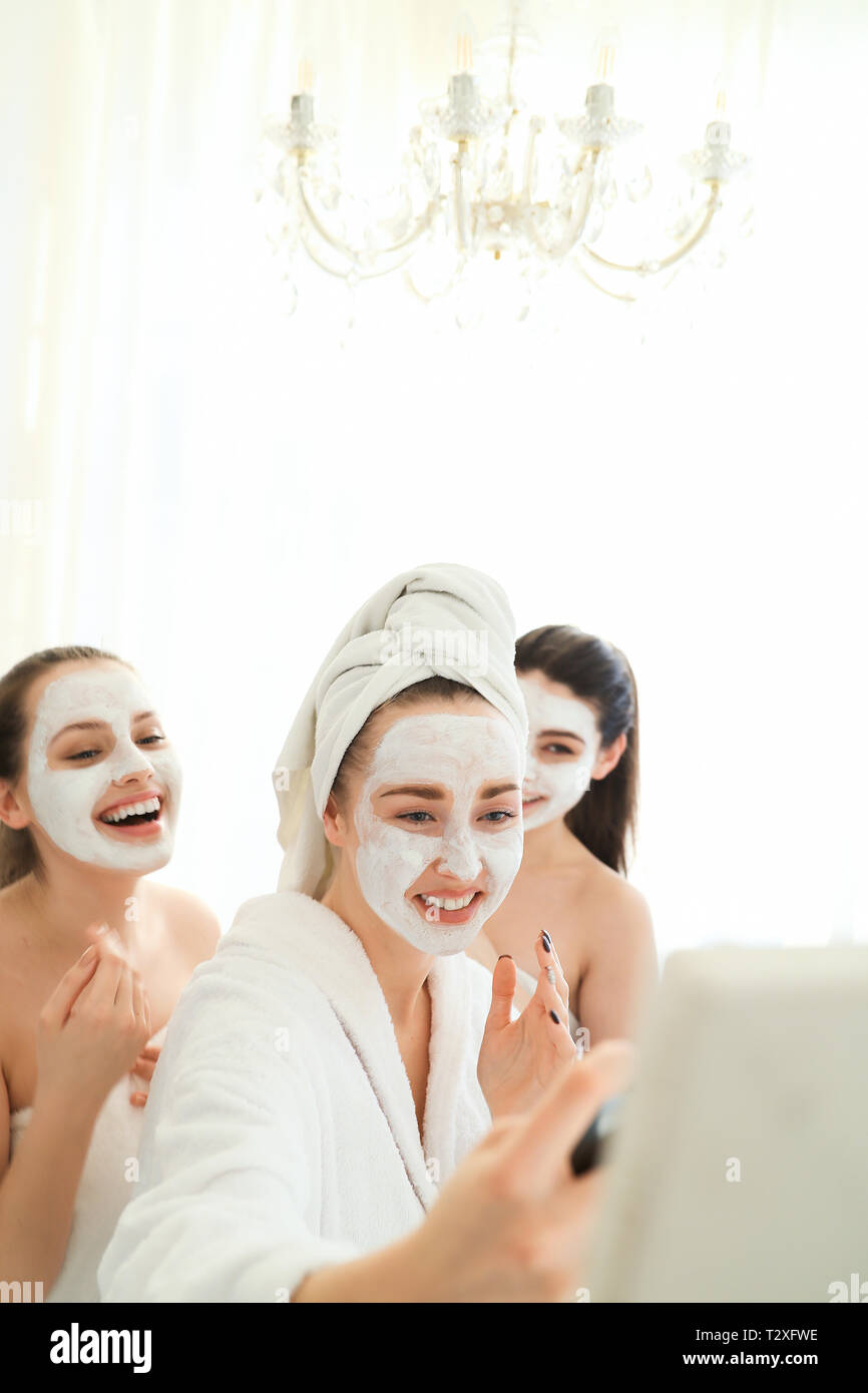 Group of best friends in spa Stock Photo - Alamy