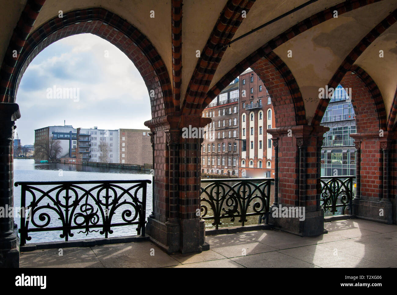 The Oberbaum Bridge next to Berlin wall and the view from the bridge ...
