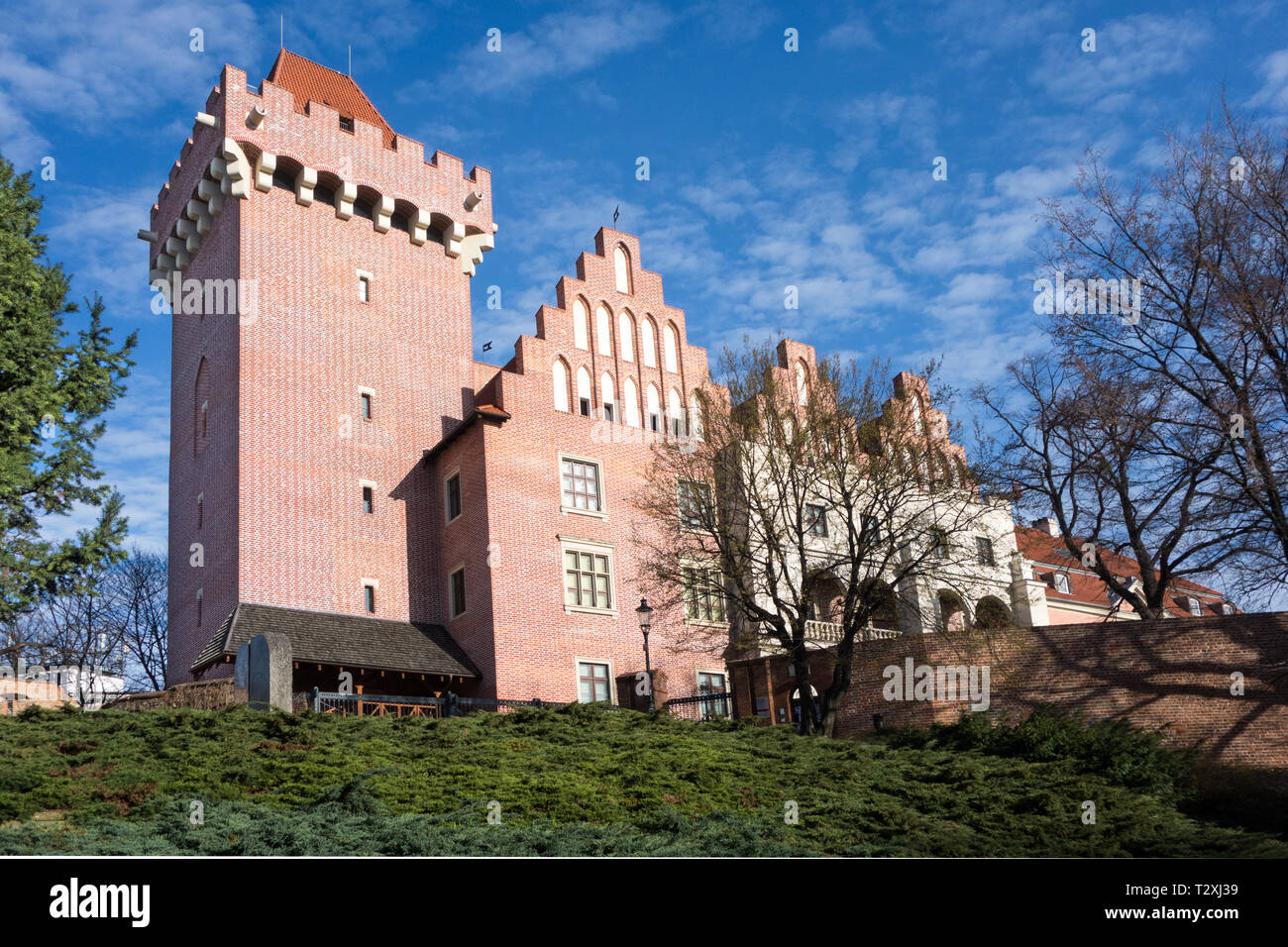 Royal castle from the sky hi-res stock photography and images - Alamy