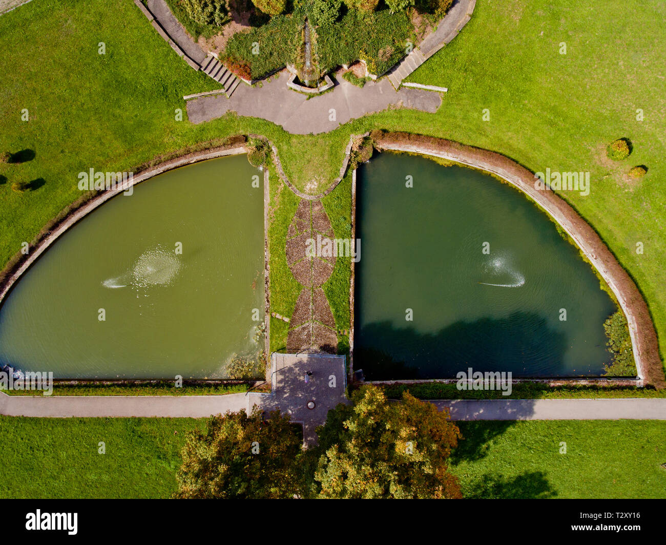 Top view of the city park hi-res stock photography and images - Alamy