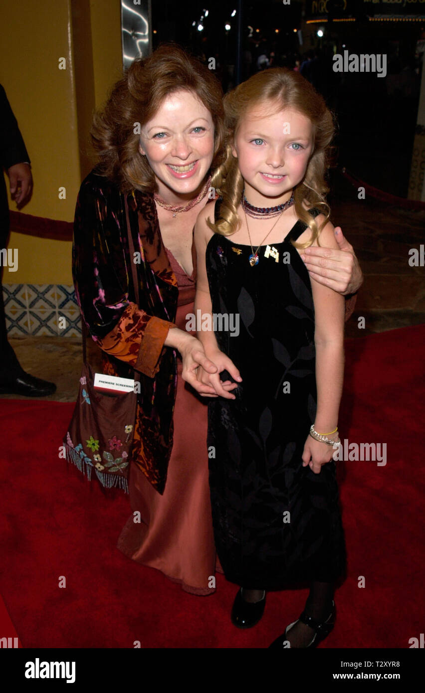 LOS ANGELES, CA. August 01, 2000: Actress FRANCES FISHER & daughter ...