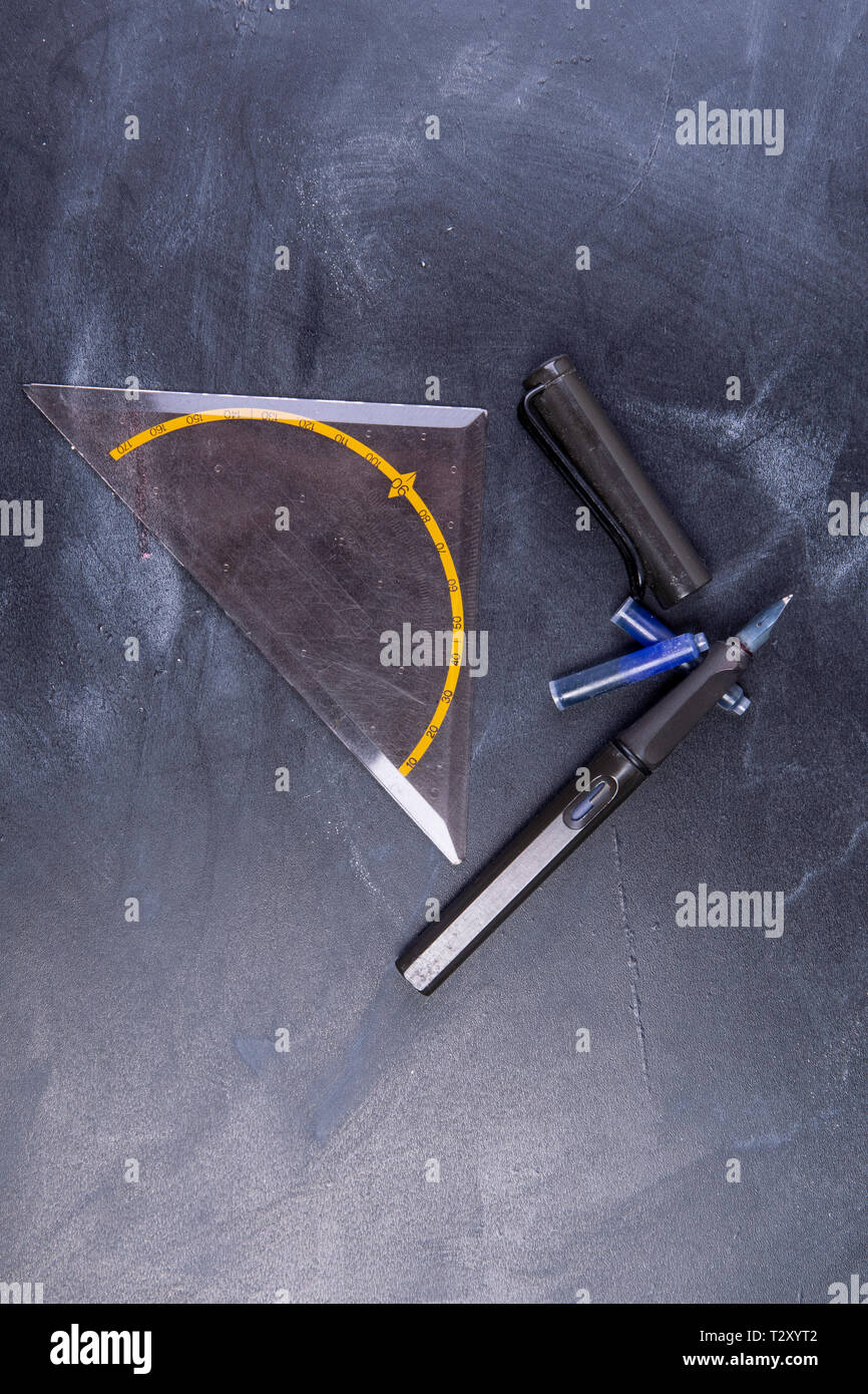 Geo pen hi-res stock photography and images - Alamy