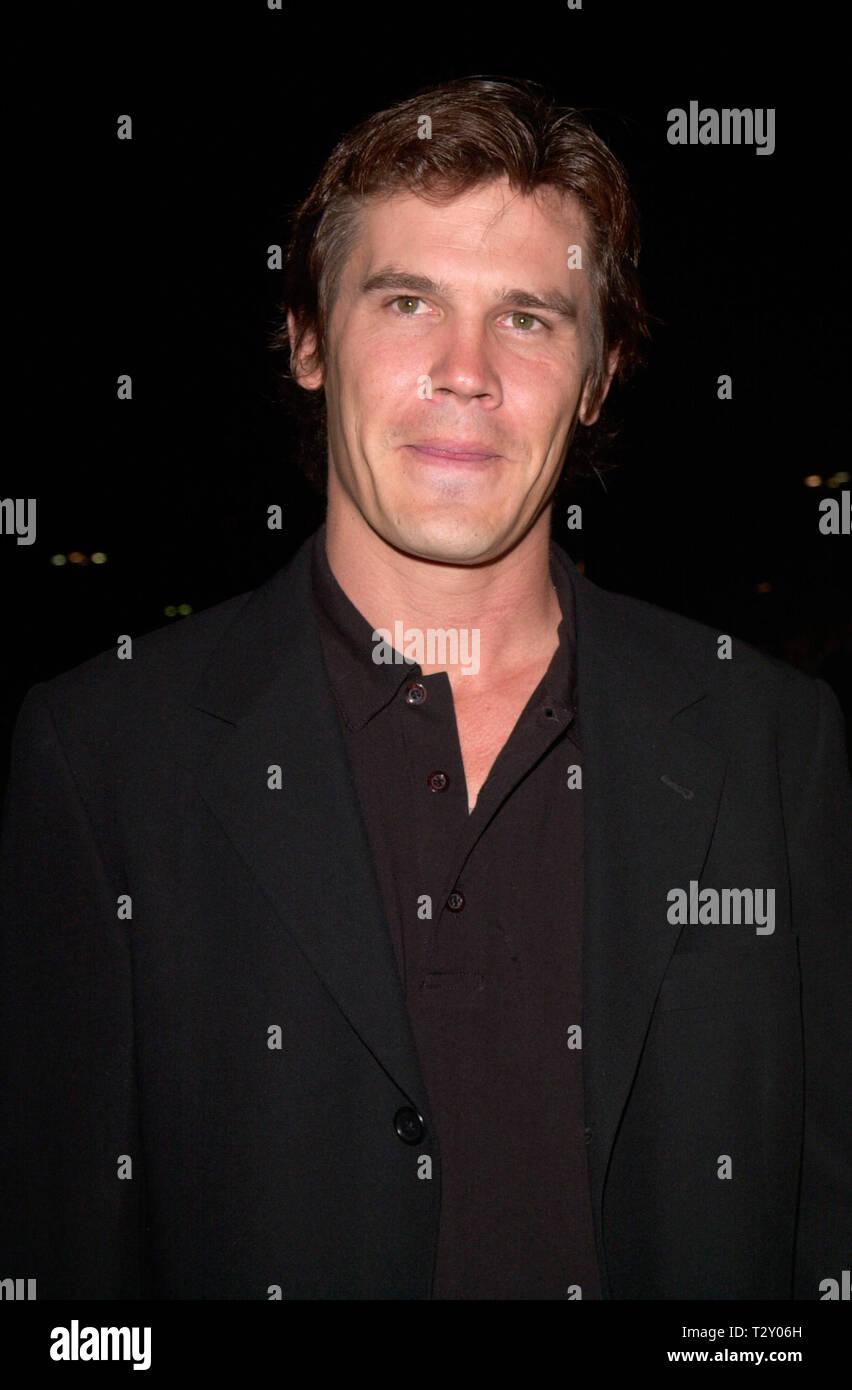 LOS ANGELES, CA. September 21, 2000: Actor JOSH BROLIN at his step ...