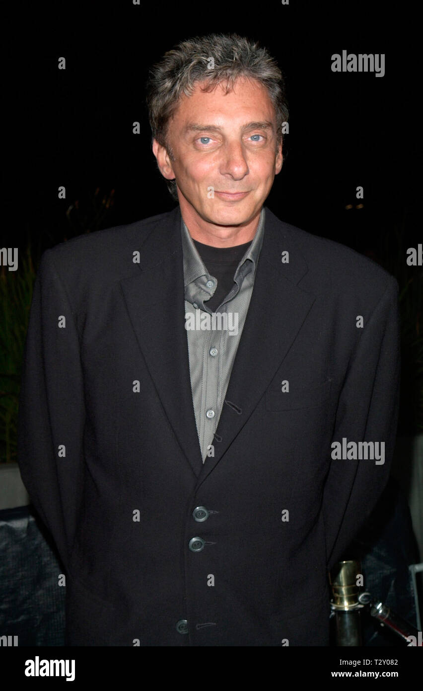 LOS ANGELES, CA. September 21, 2000: Singer BARRY MANILOW at Barbra ...