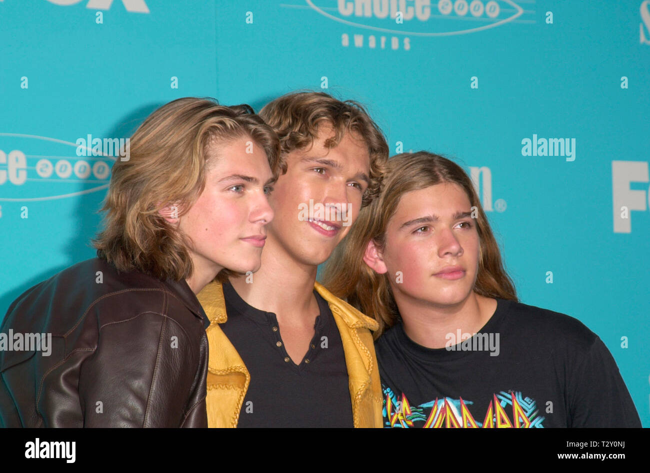 LOS ANGELES, CA. August 06, 2000: Pop group HANSON at the Teen Choice ...
