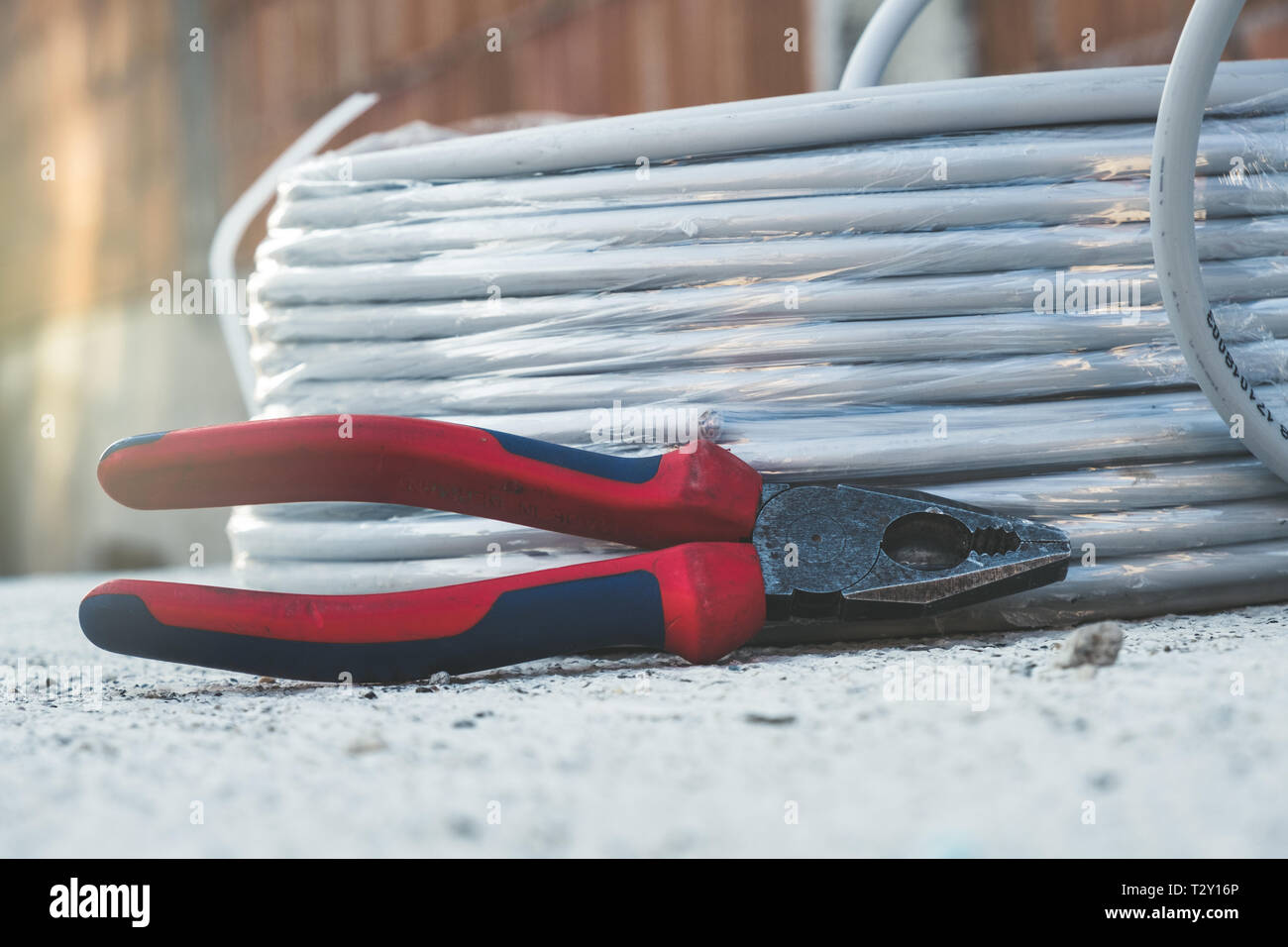 Cable roll hi-res stock photography and images - Alamy