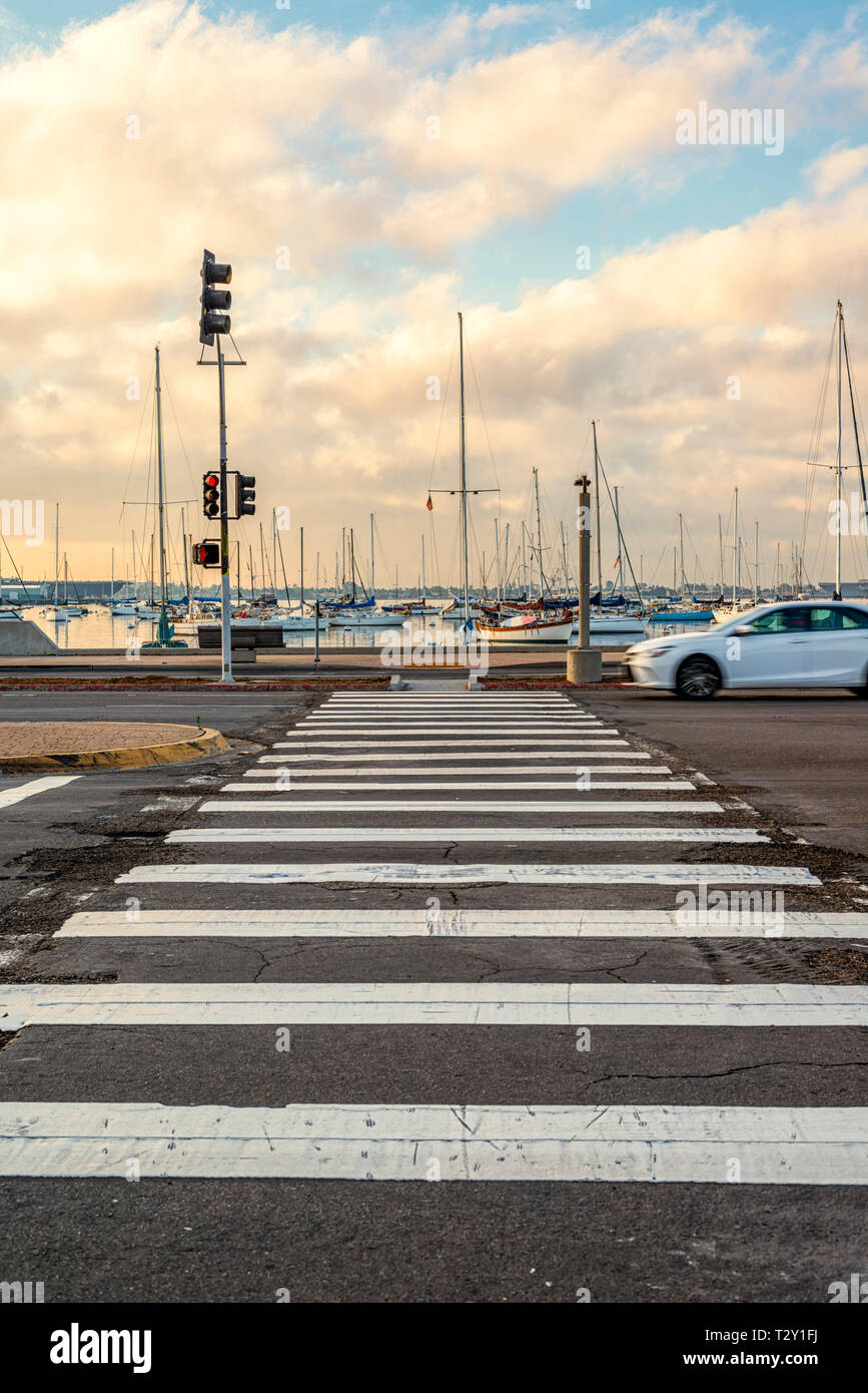 Crosswalk usa hi-res stock photography and images - Alamy