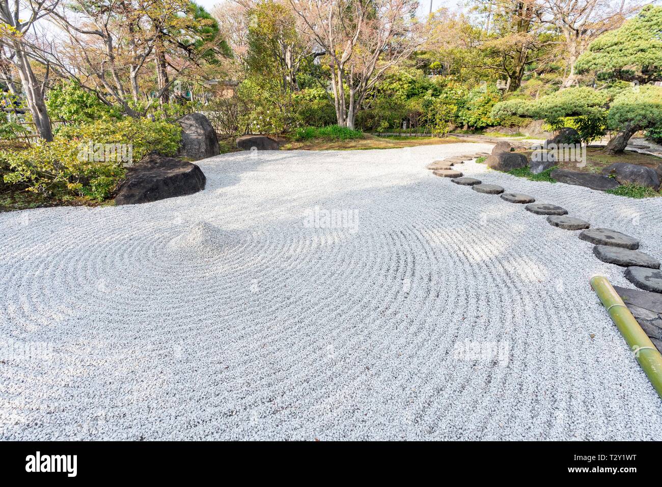 Gyosen Park Heisei Garden Genshin-an, Edogawa-Ku, Tokyo, Japan Stock ...